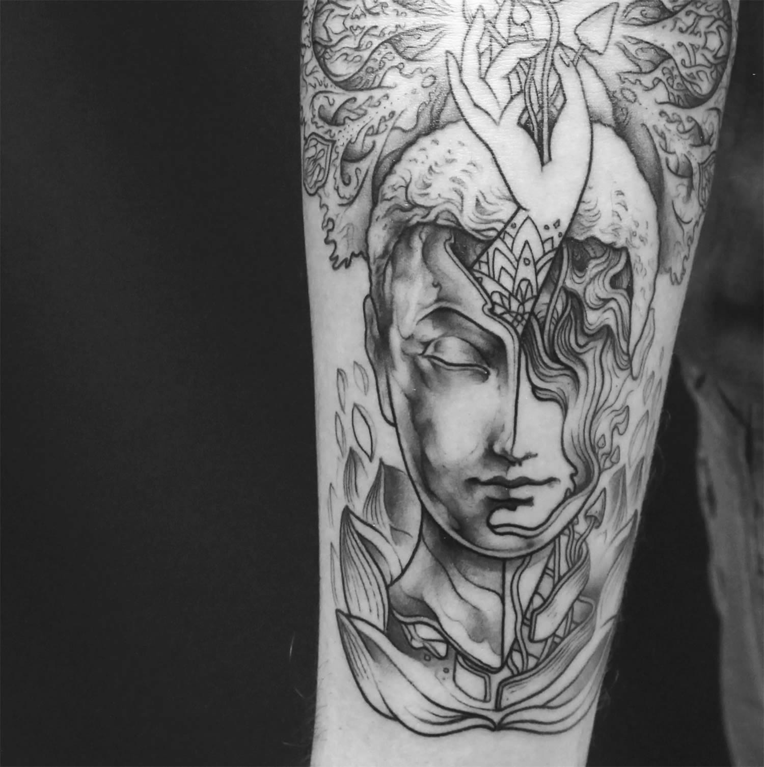 Lav Tattoos